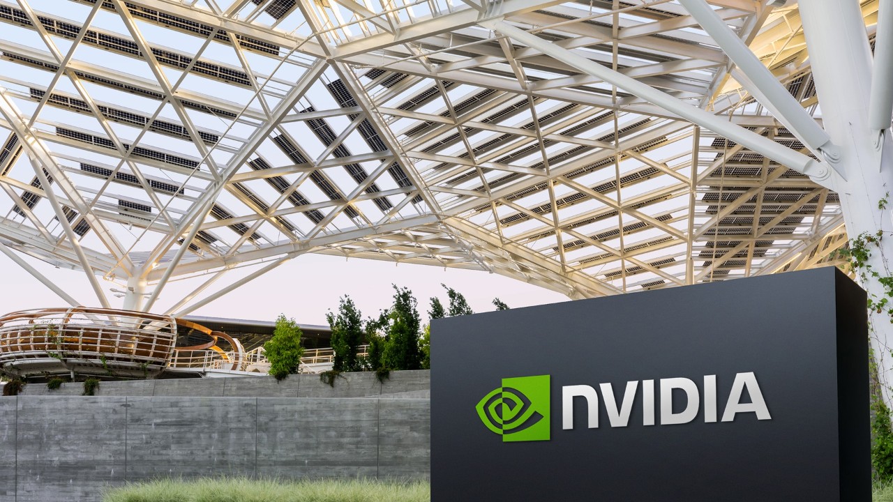Design, Simulação e Operações de Fábrica de IA | Plataforma NVIDIA DSX