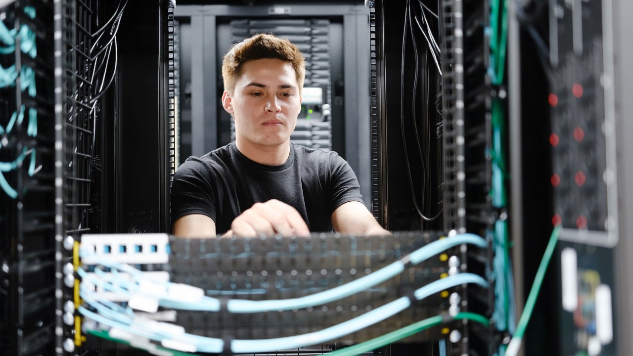 Spectrum-X: Ethernet Networking Platform for AI & HPC | NVIDIA